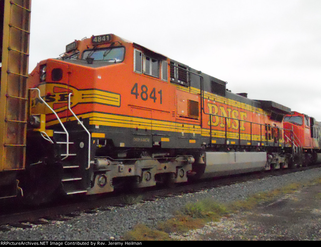 BNSF 4841